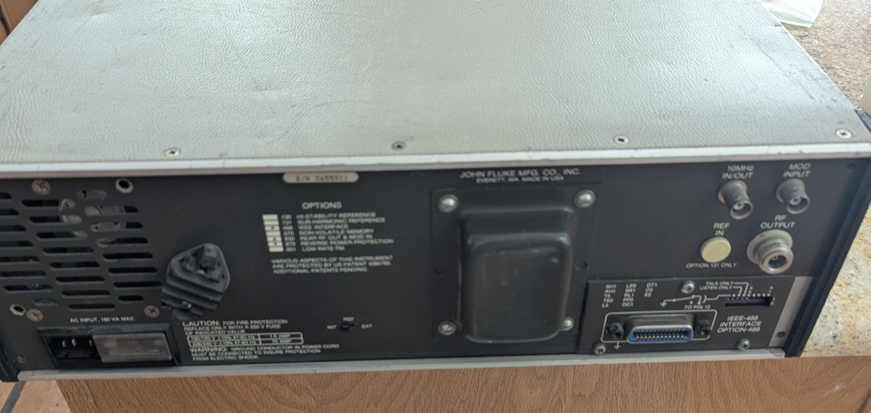 Fluke 6080A/AN Synthesized RF Signal Generator 500KHZ-1024MHZ - TESTED ...