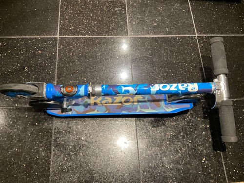 Razor A Kick Scooter, Special Edition Shark Camo Graphic, Aluminum ...
