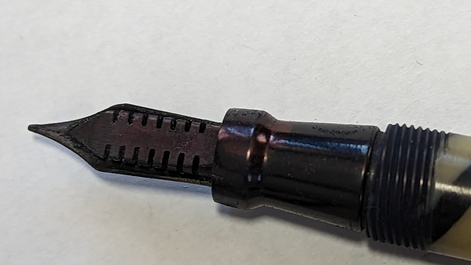 VINTAGE RED DOT FOUNTAIN PEN VELVET POINT NIB | eBay