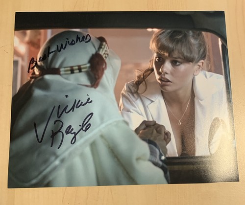 VICKI REIGLE SIGNED 8x10 PHOTO ACTRESS AUTOGRAPHED PLAYBOY MODEL SEXY ...