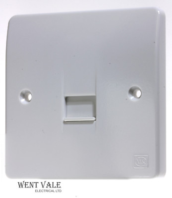 MK Logic Plus - K422 WHI - 1 Gang Master Telephone Socket New | eBay
