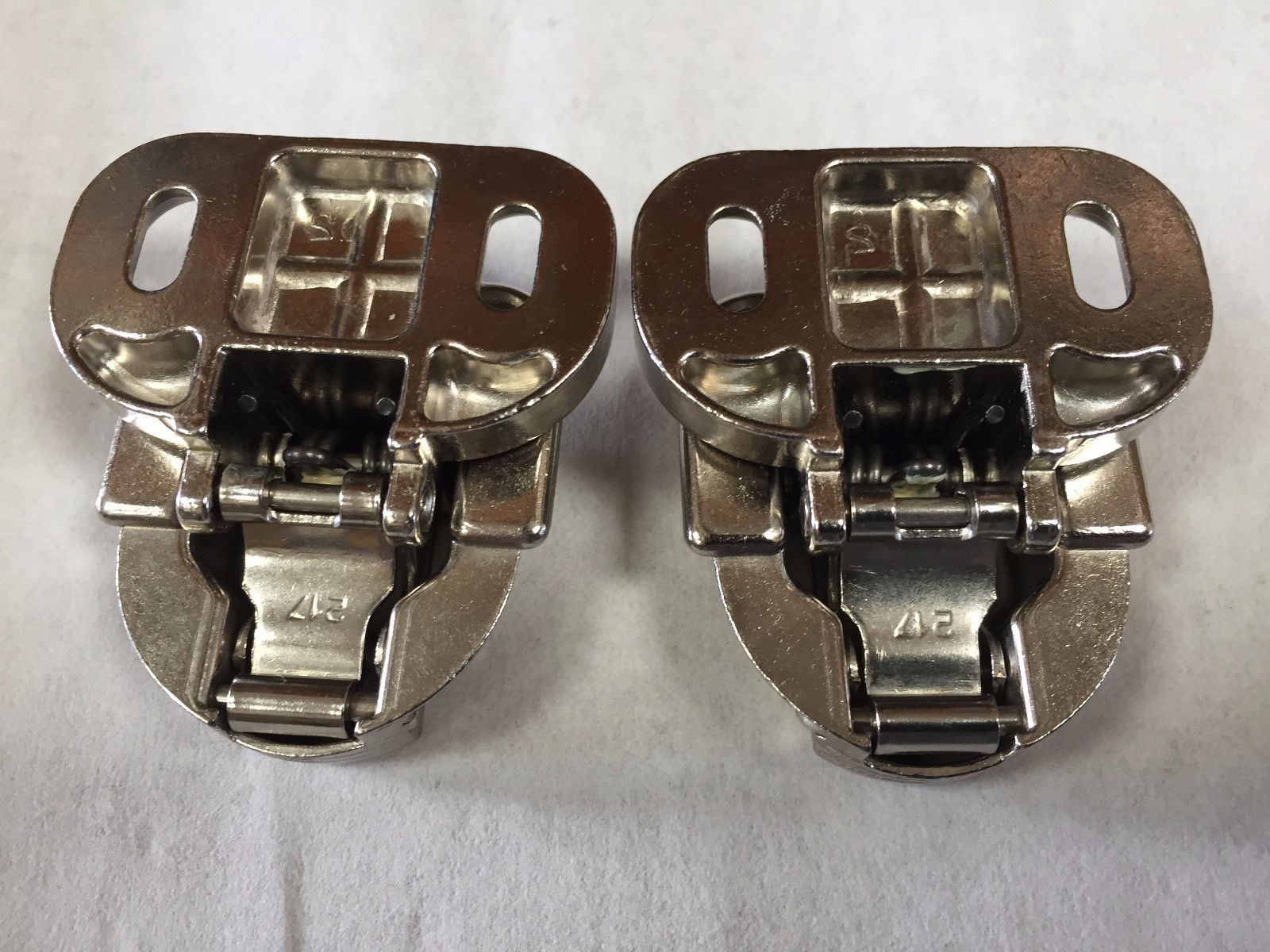 2 X Howdens Lamona HJA8513 HJA8514 HJA8552 Genuine Washing Machine Door ...