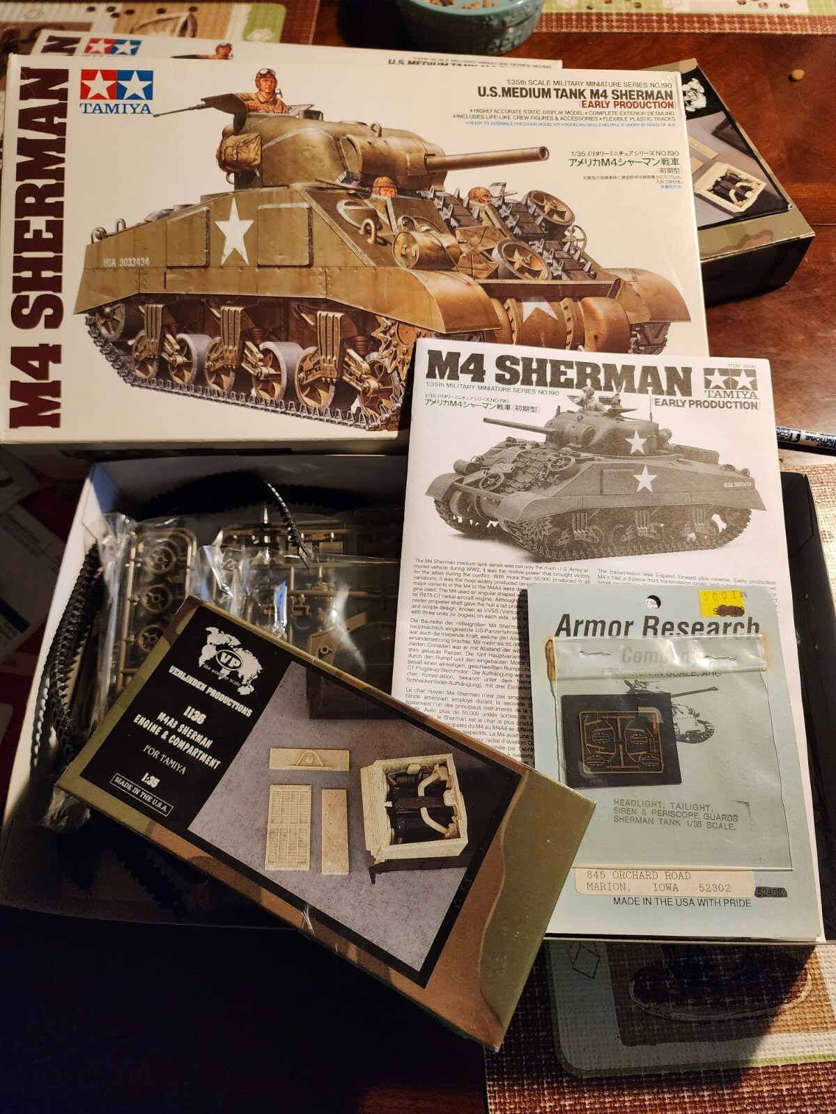 M4 Sherman US Medium Tank Early Production 1:35 Scale Model Kit TAMIYA ...