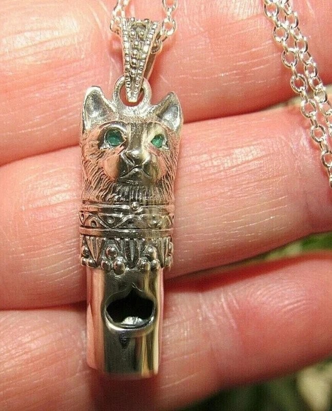 925 sterling silver & Emerald kitty cat animal whistle necklace pendant ...