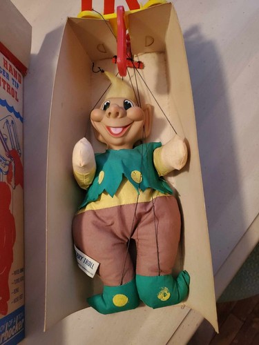 VINTAGE KNICKERBOCKER TERRY TROLL PUSH BUTTON STRING MARIONETTE PUPPET ...