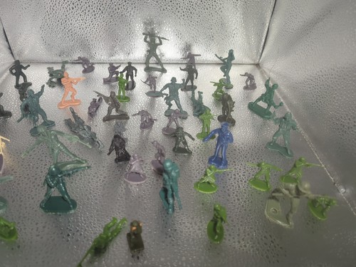 VTG Lot of 60 green Army Men Military Toy Soldiers Plastic mixed Lot | eBay