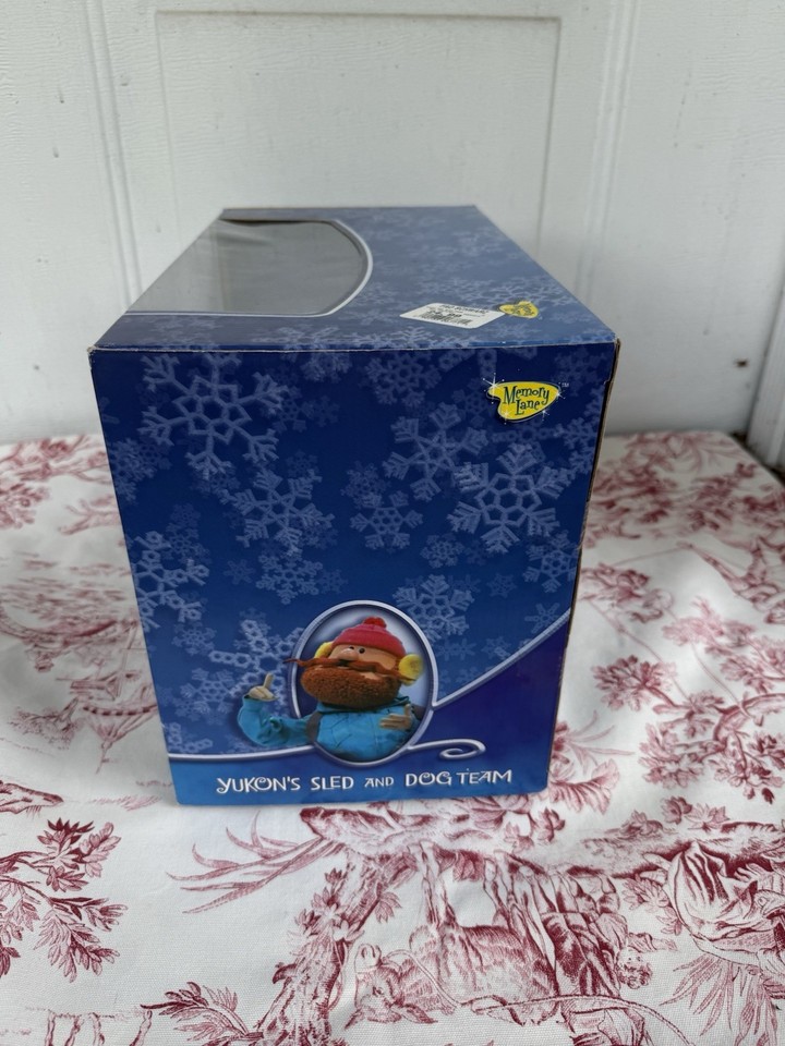 Memory Lane Yukon's Sled and Dog Team Rudolph & The Island Of Misfit ...