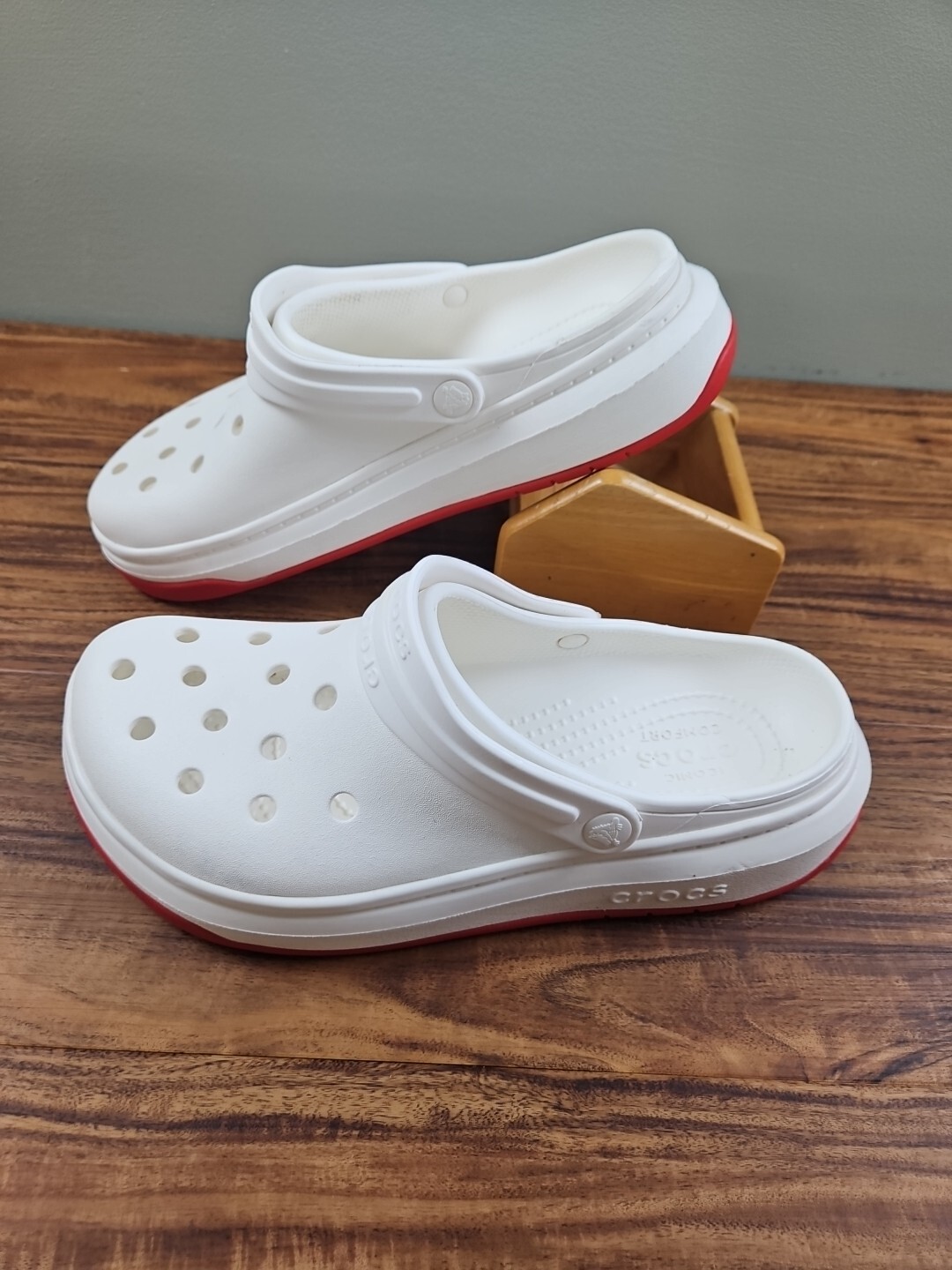Crocs Iconic Comfort Full Force Platform Clog White/R… - Gem