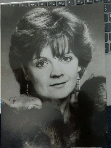 ANGIE . ????? - ACTOR / ENTERTAINER - AUTOGRAPHED PHOTO | eBay UK