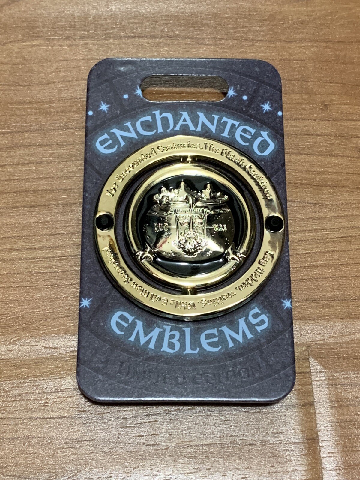 Disney Parks Enchanted Emblems Horned King Black Cauldron Spinner LE ...