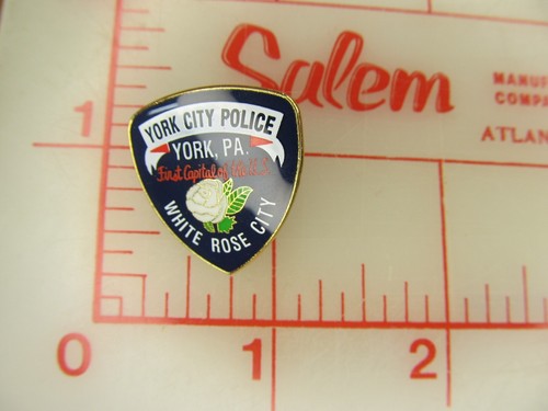 York City Police collectible White Rose City pin (b13) | eBay