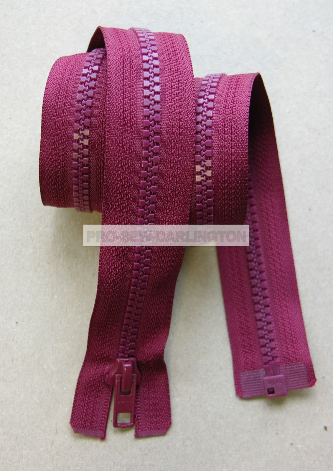 PLASTIC TEETH CHUNKY OPEN ENDED ZIP ( CHOICE OF LENGTH AND COLOURS ...