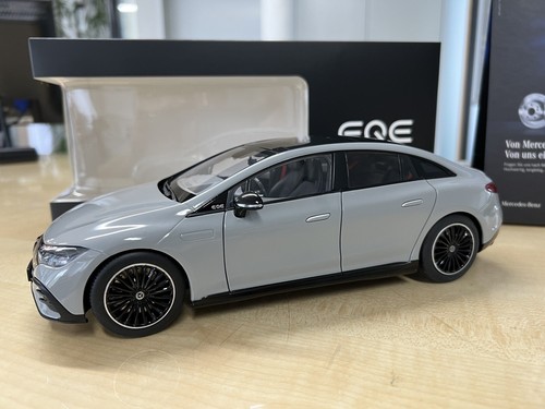 Mercedes Benz EQE AMG Line 1:18 Modell B66961109 alpingrau | eBay.de