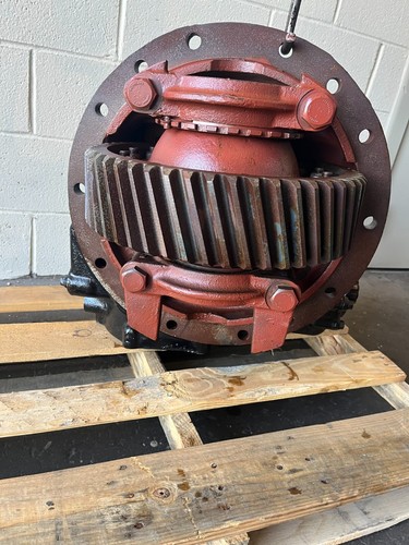 MACK crd 96 differential rear 8.27 | eBay