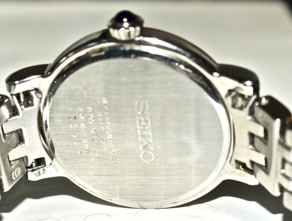 Like NEW Mid Size Unisex Mens Ladies SEIKO Classic Rose Gold SS W/Watch ...