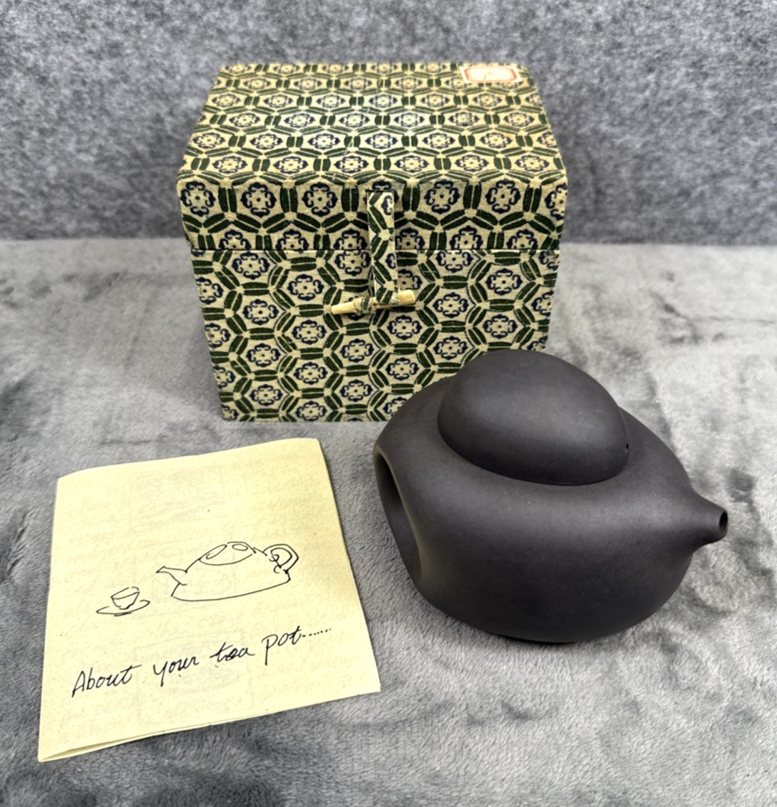 Handmade Yi-Xing Clay Teapot Small Dark Gray w/ Box & Papers