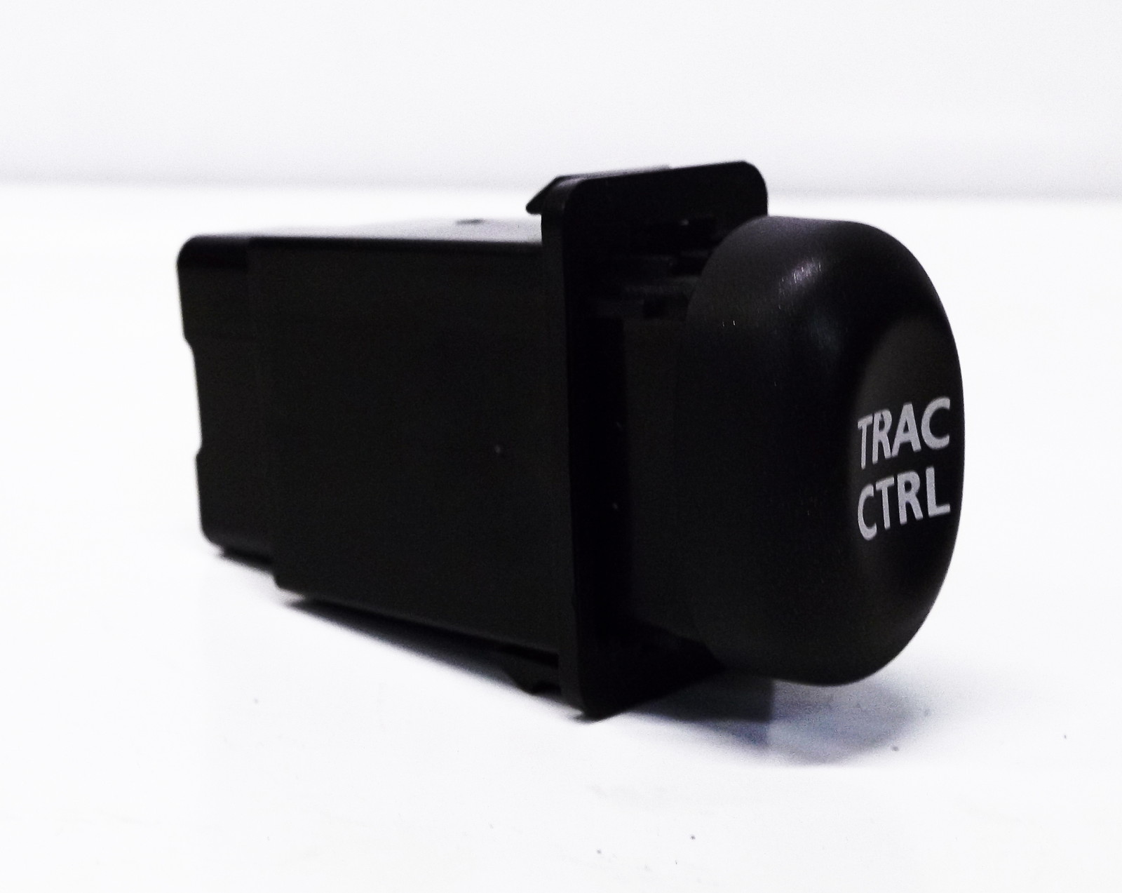 Genuine Holden New Traction Control Switch suits Auto VT VX Commodore ...