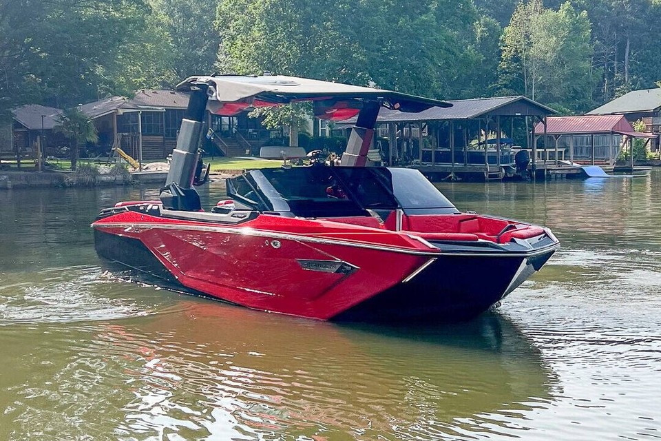 Super Air Nautique G23 Paragon Victory Red with 0 Miles, for sale! | eBay
