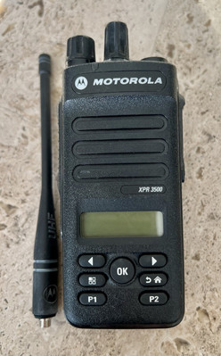Motorola XPR3500 UHF 403-512Mhz Digital Radio AAH02RDH9JA2AN | eBay