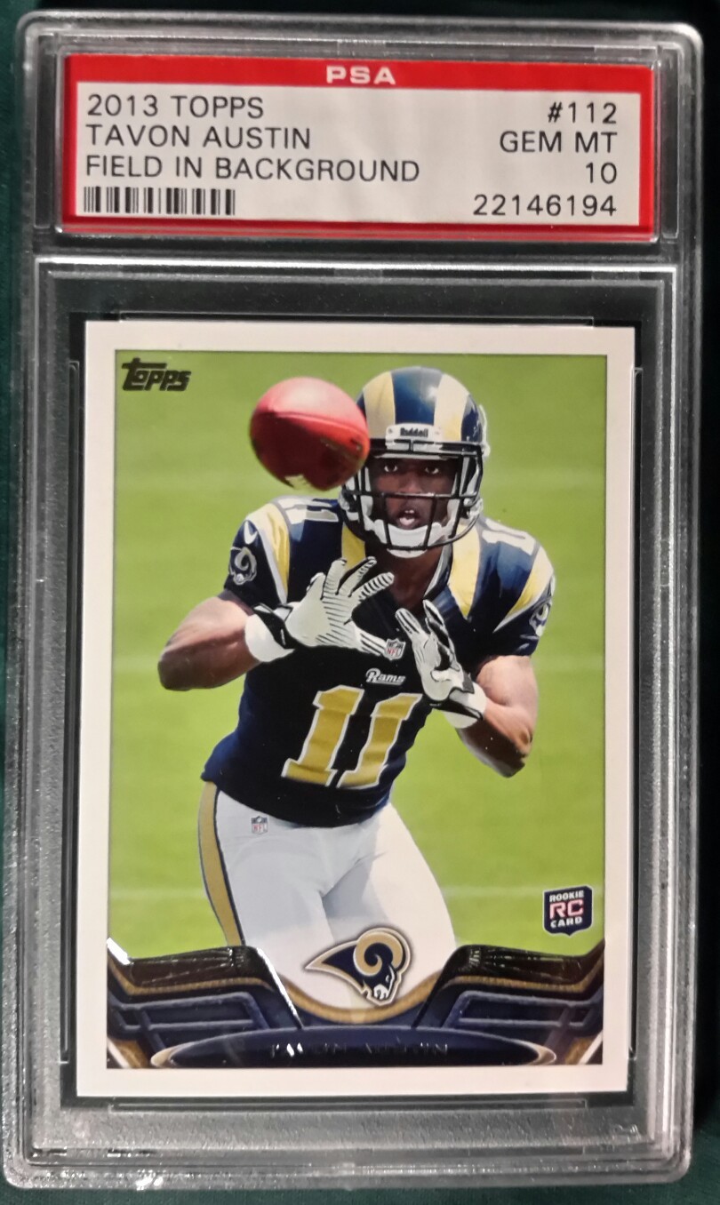 2013 TOPPS FIELD IN BACKGROUND TAVON AUSTIN ROOKIE CARD #112 PSA 10 ...