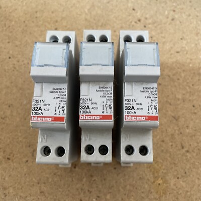 3pz Portafusibile sezionabile 1P+N 32A BTICINO F321N | eBay