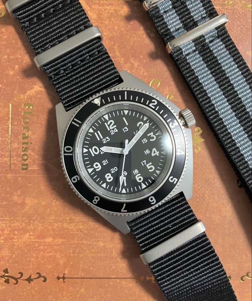 Benrus Type 2 US Watch 41mm Quartz 200m Sapphire Military Watch unused ...