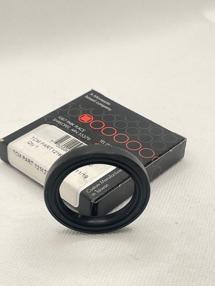 NEW IN PACKAGE TCM OIL SEAL Qty 1 Part # TCM 12162TF-BX | eBay