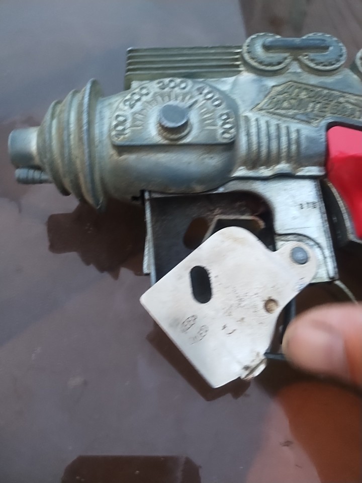 Vintage Rare 1950s Hubley Atomic Disintegrator Space Ray Cap Robot Gun ...