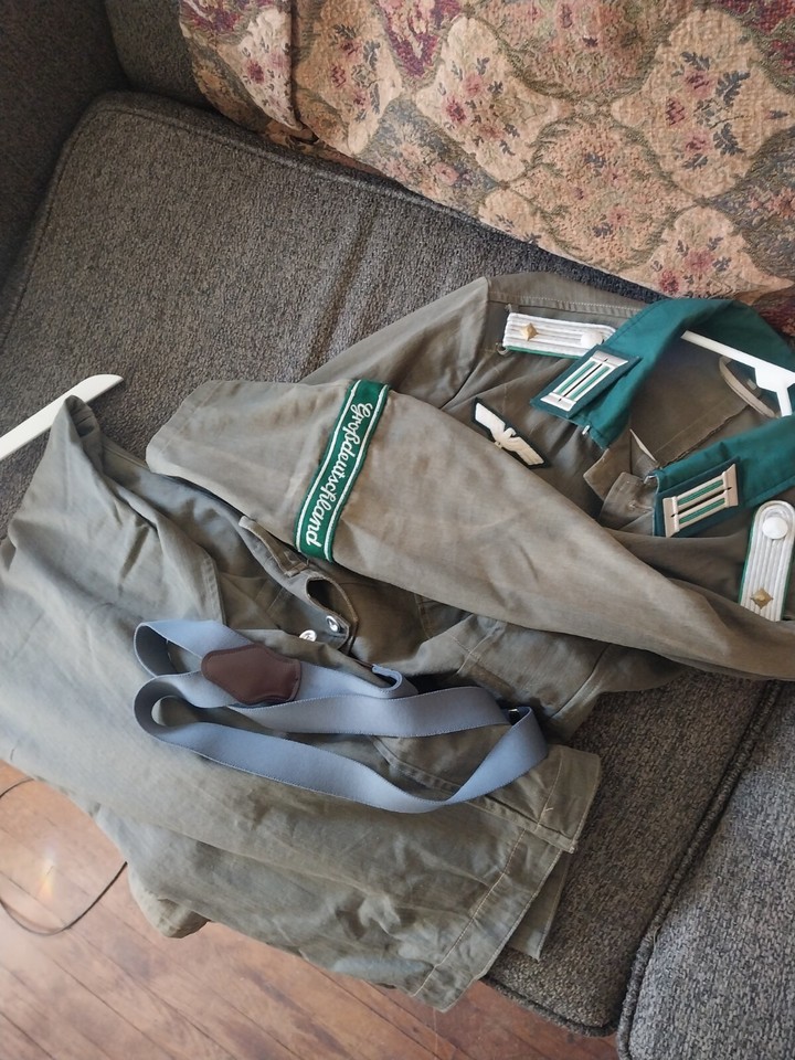 Reproduction Stage Set WW2 German Uniform Size Large | eBay