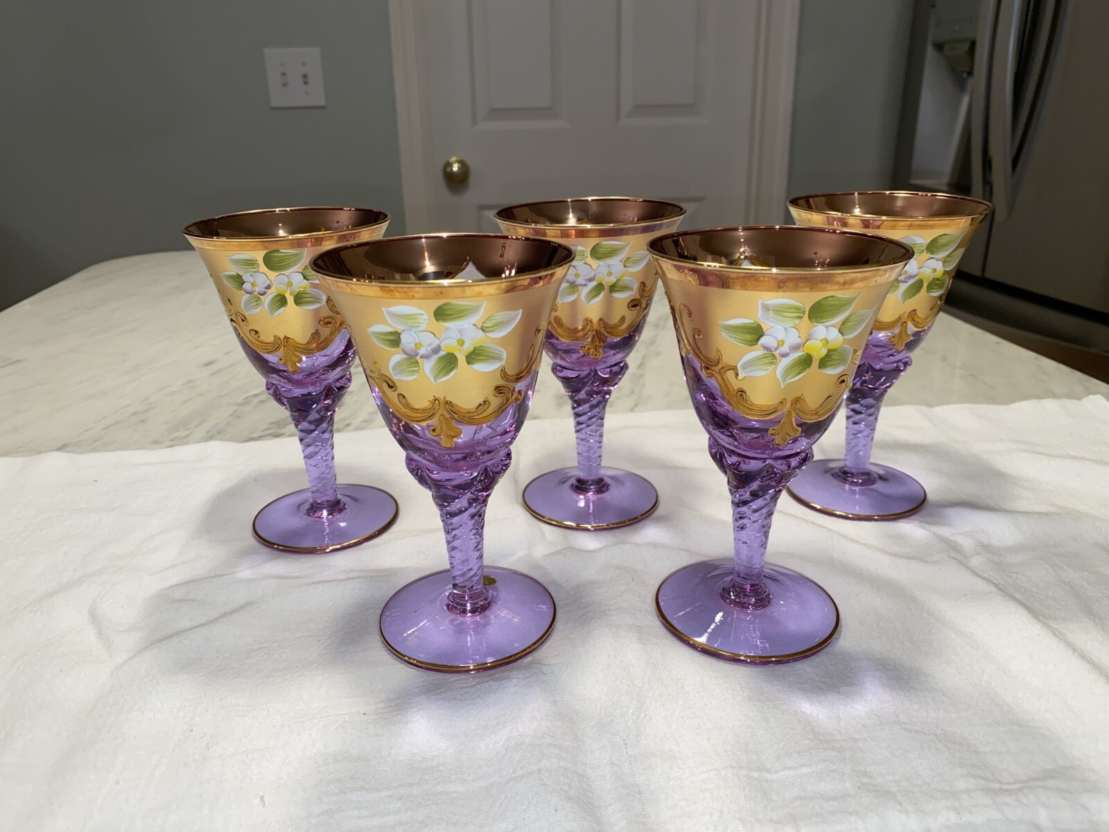 Moser Tre Fuochi Alexandrite Wine Glasses Set/5 Color Changes to Blue ...