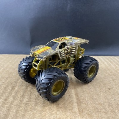 Monster Jam Gold Max-D Monster Truck 1:64, COMB SHIP $1 | eBay