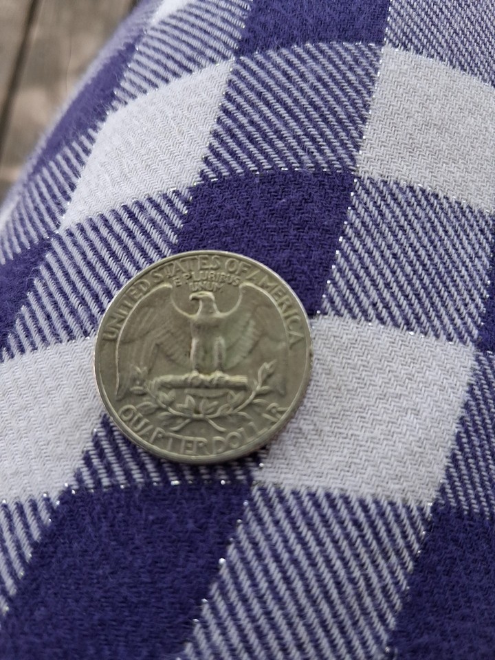 1967 QUARTER, NO MINT MARK. DATE and LETTERING EDGE ERROR. Nice quality ...