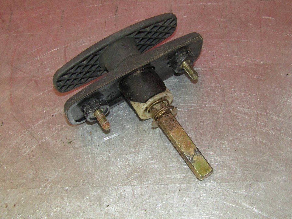 1997-2002 Ford Expedition OEM Rear Hatch Release Glass Pop Handle 98 99 ...