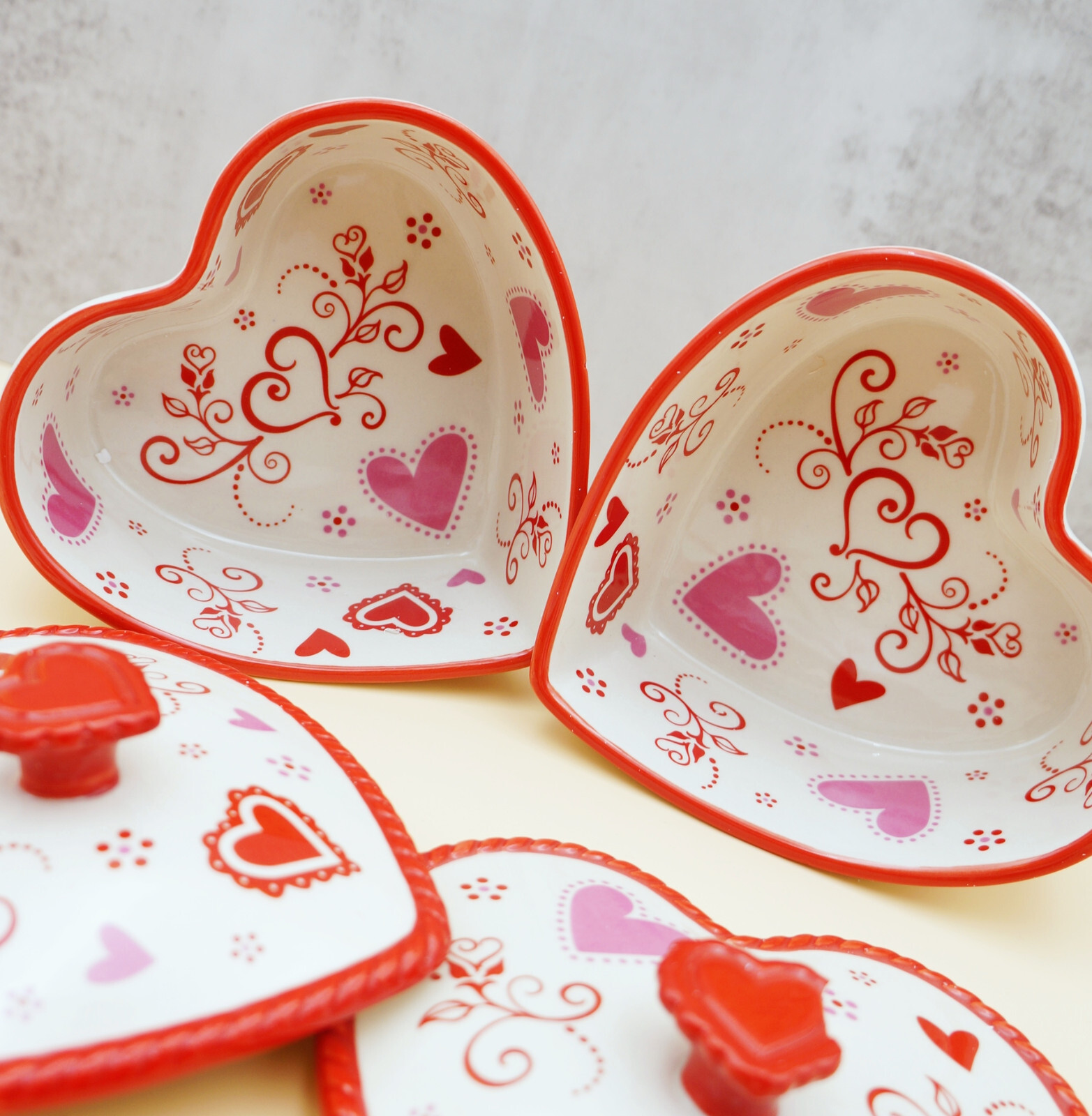 Temptations Seasonal Lidded Ramekins w/ Lids Set 2 - Romance Heart ...