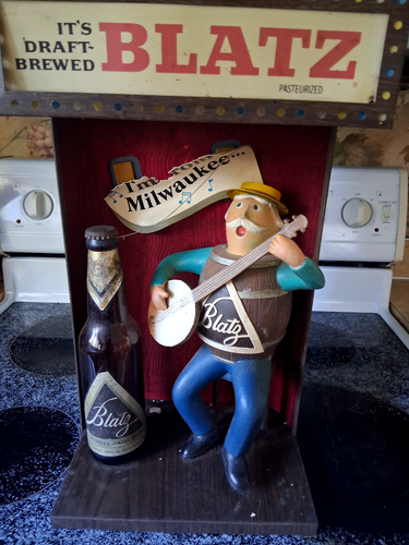 Vintage 1950-60s Blatz Banjo Player Beer Keg Man Lighted Sign | eBay