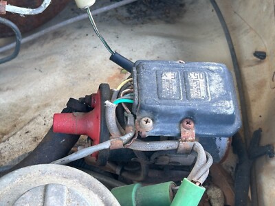 84-88/89 TOYOTA PICKUP 4runner 22RE OEM COIL 19070-35130 w/ IGNITER ...