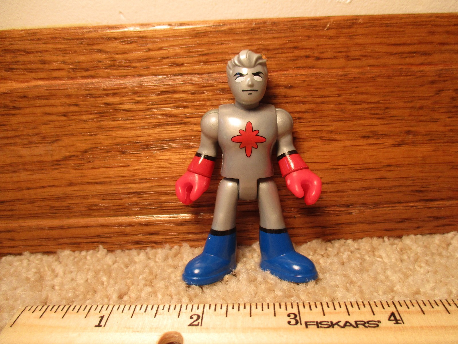 Imaginext DC Superfriends Heroes of Gotham Batman Captain Atom Silver ...