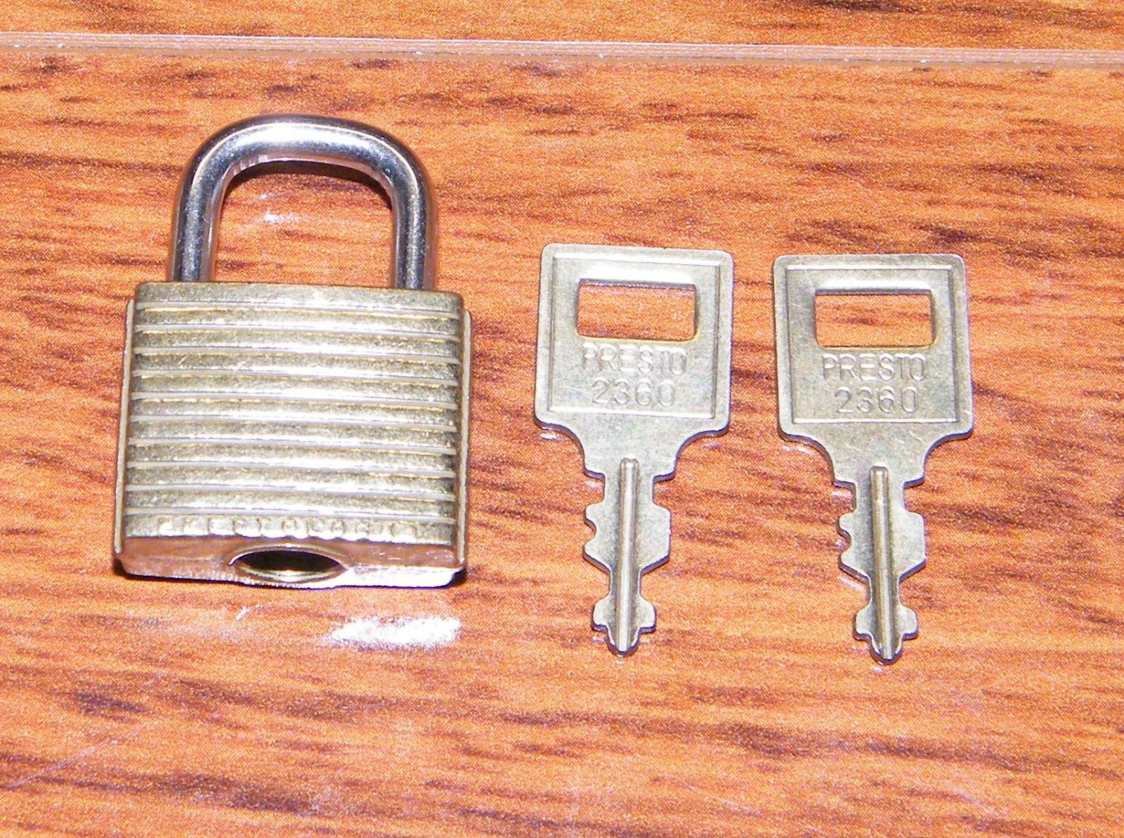 Genuine Prestolock Vintage Minature Brass Padlock Lock & 2 Keys 1 In ...