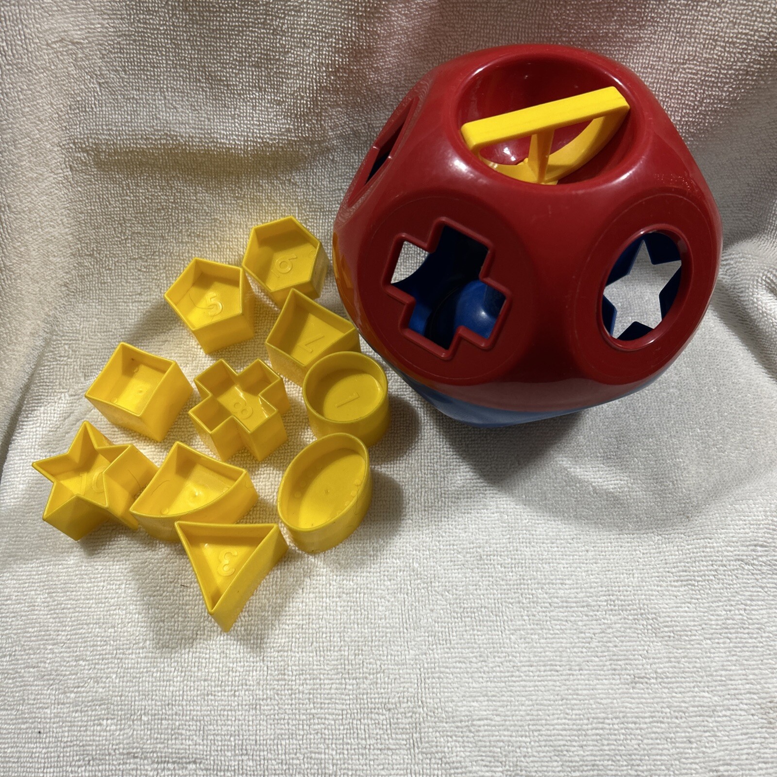 Vintage Tupperware Shape O Ball Classic Tupper Toys Shape Sorter ...