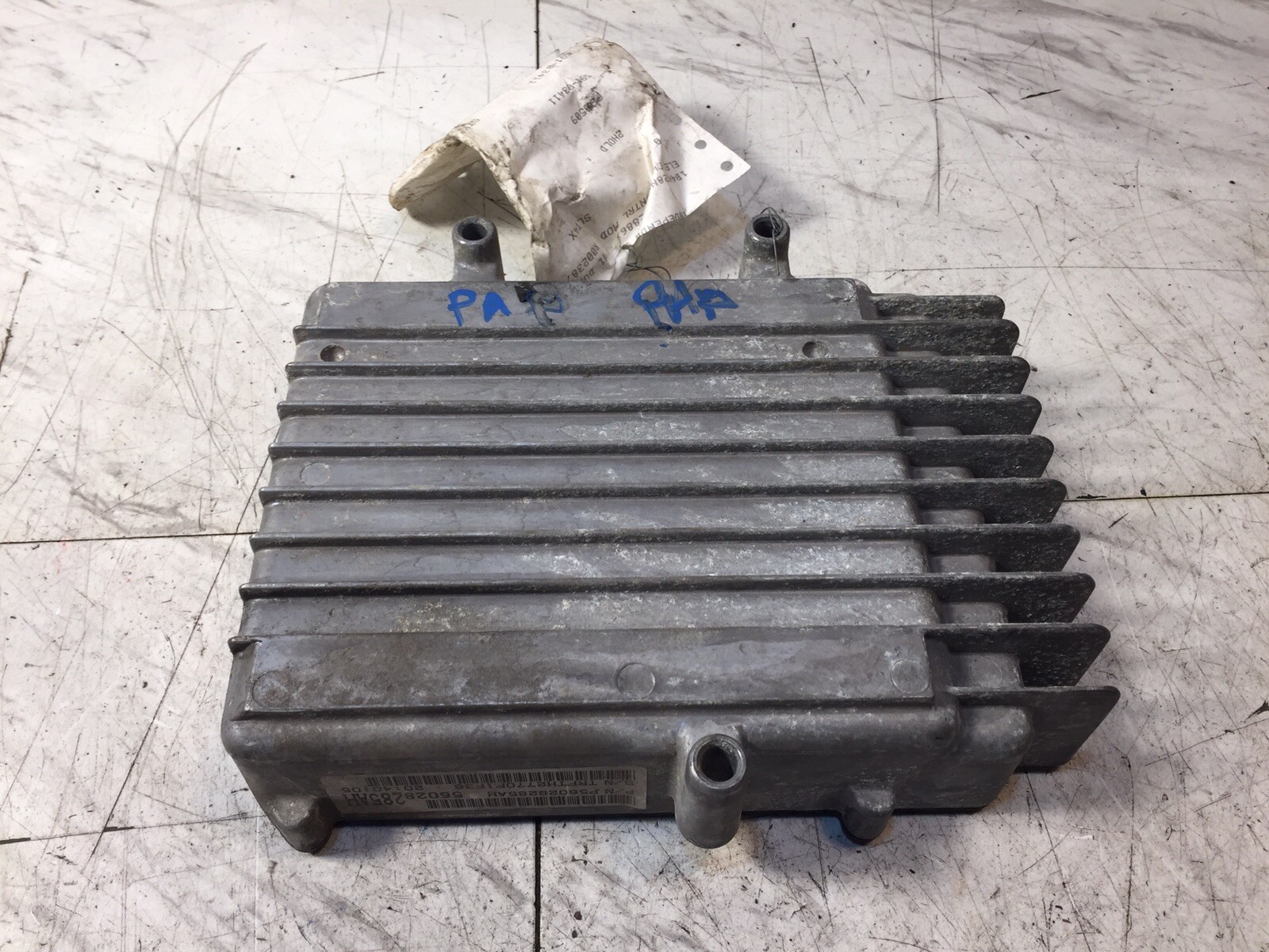 2001 Dodge Dakota Durango 4.7 Transmission Control Module TCU TCM ...