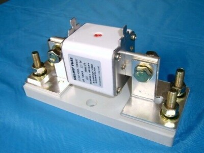 Bussmann type Fuse base 170H3006 1250A 1400V fixed centre 110mm | eBay