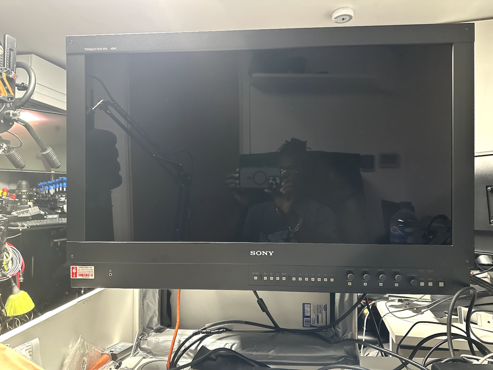 Sony BVM-HX310 31-inch 4K TRIMASTER HX™ Professional Master Monitor | eBay