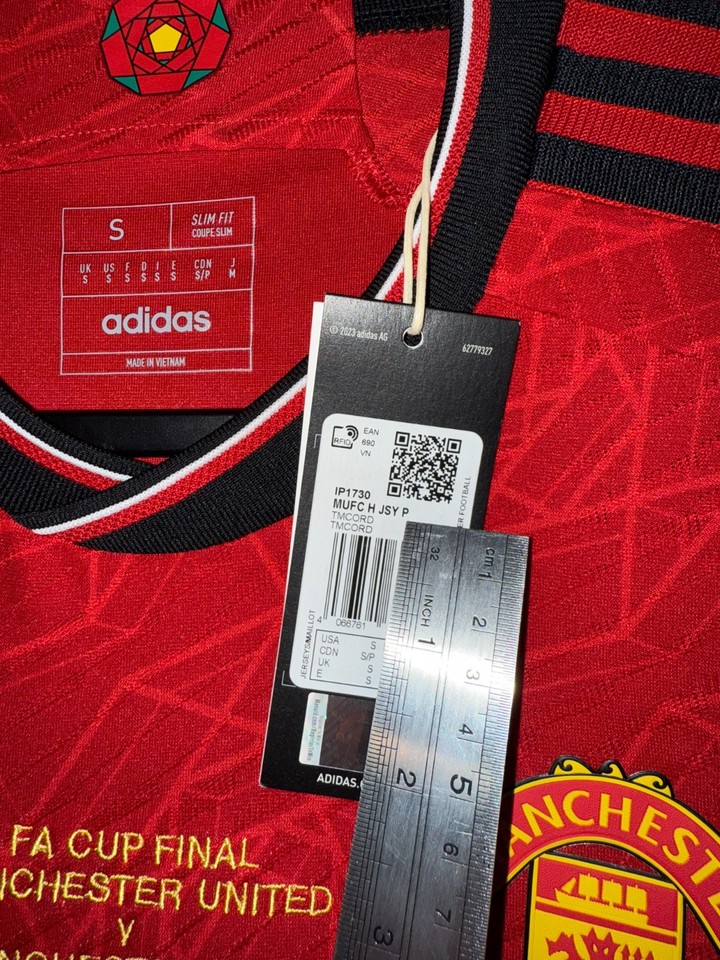 BNWT P code Player Issue 2024 FA Cup Final Manchester United #17 ...