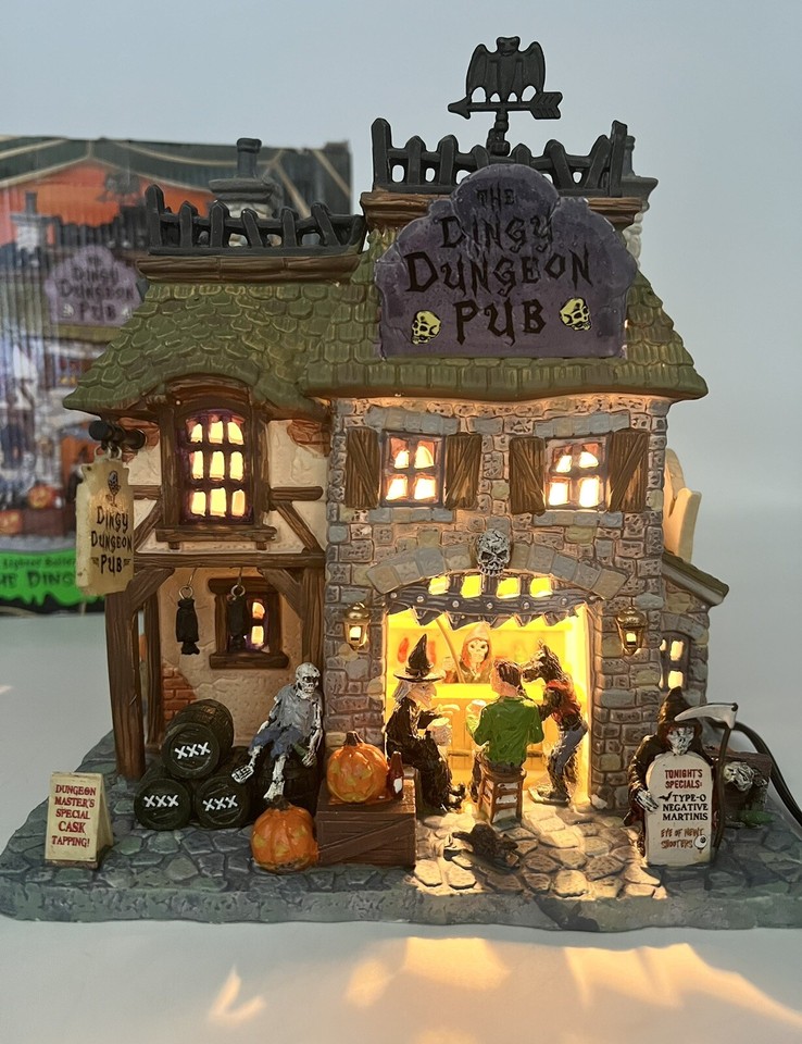LEMAX Spooky Town Dingy Dungeon Pub - 05014 Retired Rare Illuminated ...