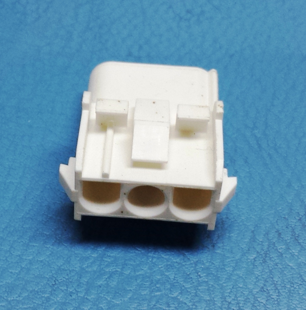 Lot of 85 AMP 3 Position Rectangular Housing Connector Receptacle ...