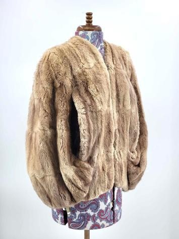 Vintage Albrecht Light Brown Honey Mink Fur Cape Coat Hook Front Arm ...