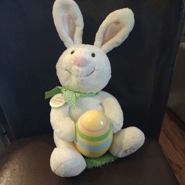 LT 5 Hallmark Easter Rockin Rabbit Bunny Bunnies With Chick and Egg ...