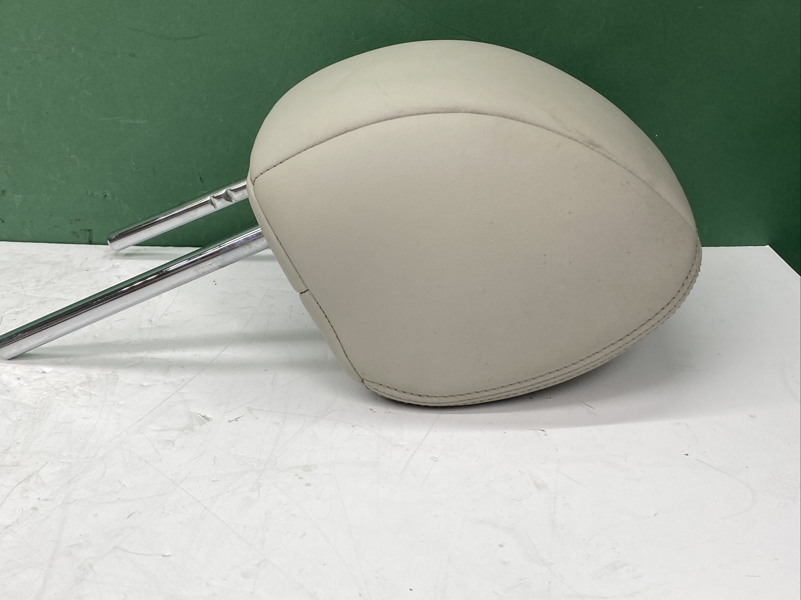 08-13 Infiniti G37 Front Seat Headrest Head Rest Seat LH RH OEM (1) | eBay