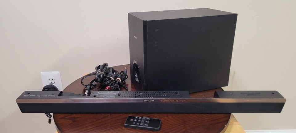 Philips CSS2123B/F7 Soundbar & Subwoofer W/Remote. Tested, Works ...