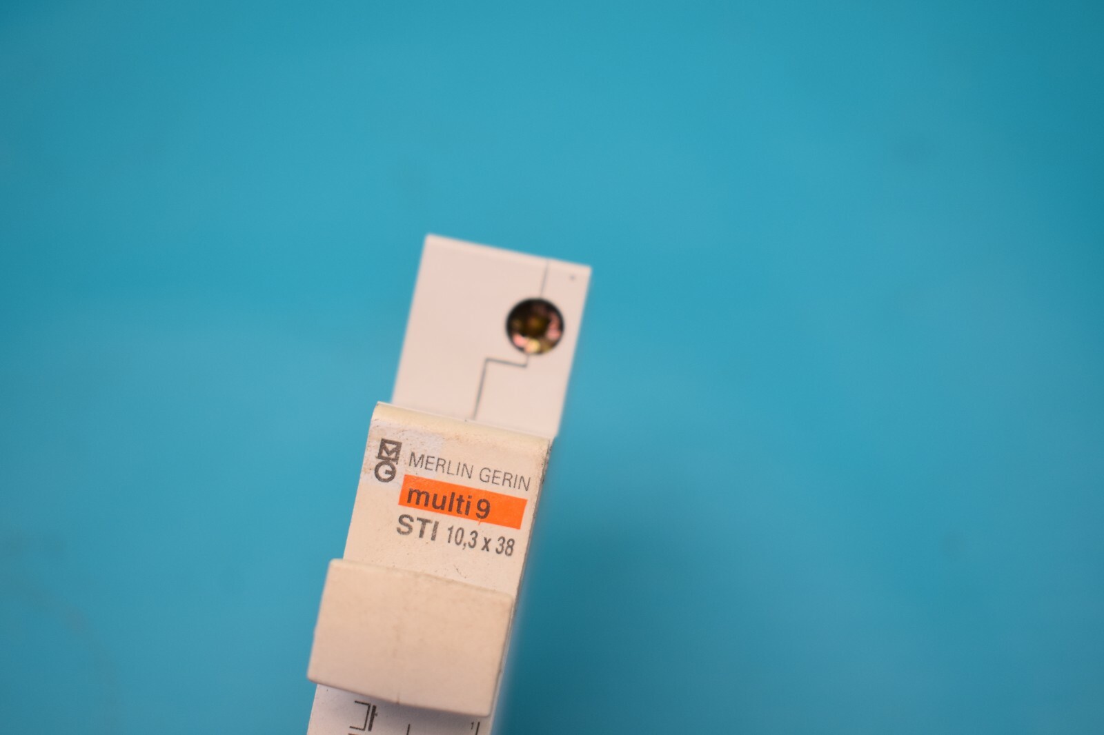 Square D Merlin GERIN Multi9 STI 10.3 X 38 15646 Circuit Breaker for ...